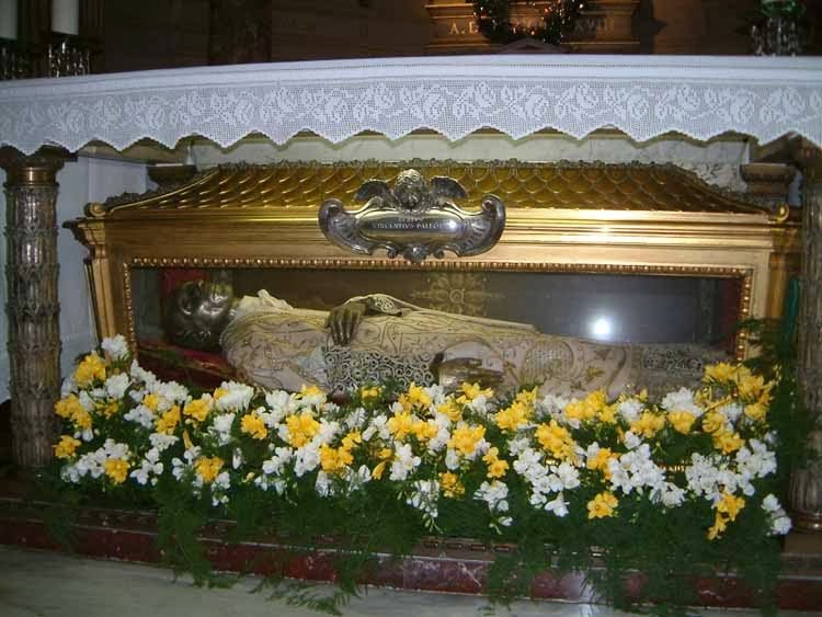 INCORRUPTIBILITY OF HOLY PEOPLE'S BODY ( Psalm 16:10) — Steemit