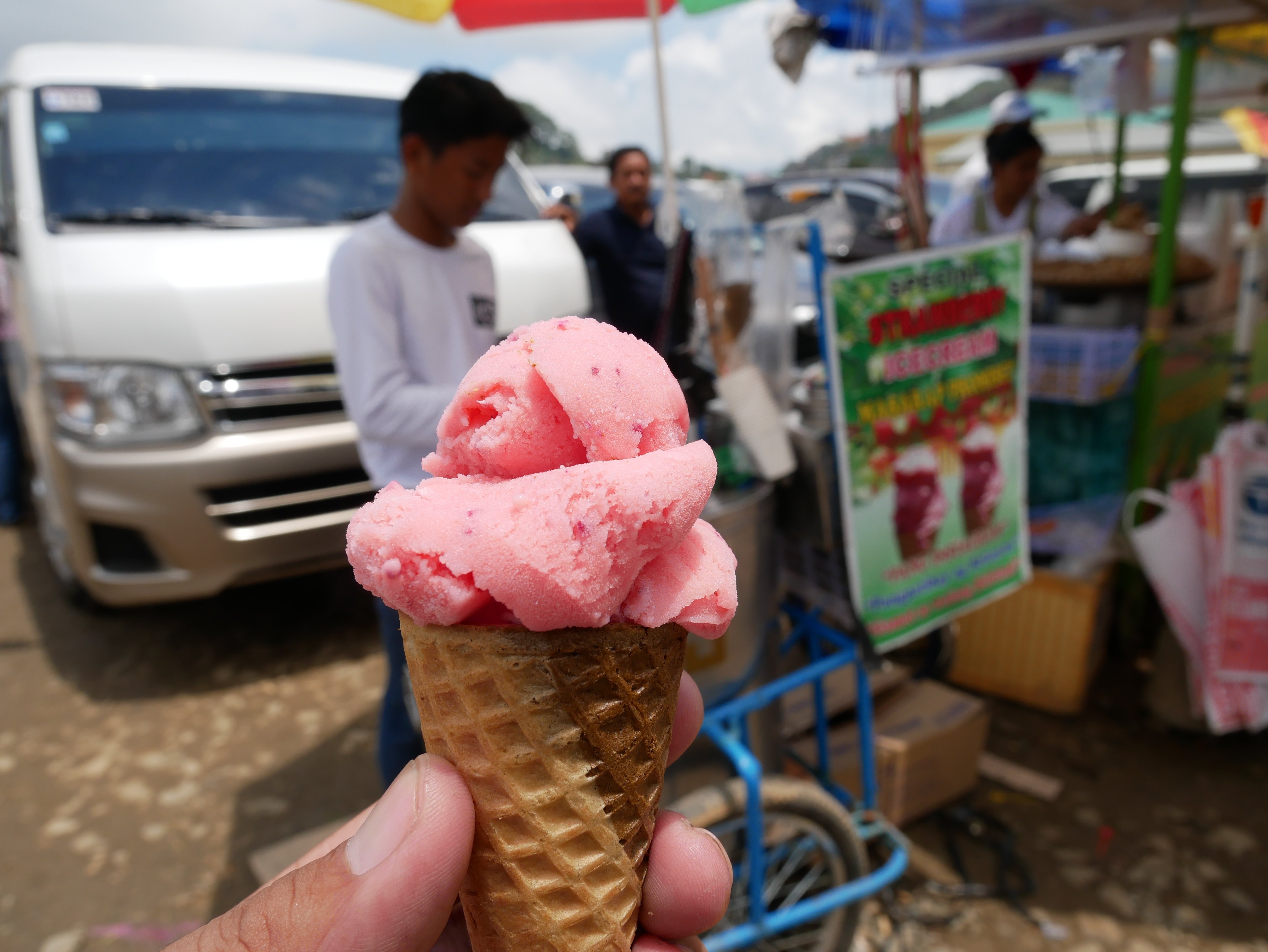 The Spirit of Communal Unity - "Bayanihan", 35th Philippines' Curat...