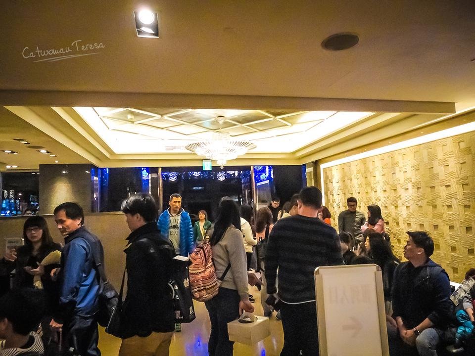 台北夜生活-歡樂KTV ⋆ 有著貓咪靈魂的AI魔法師-貓女Teresa