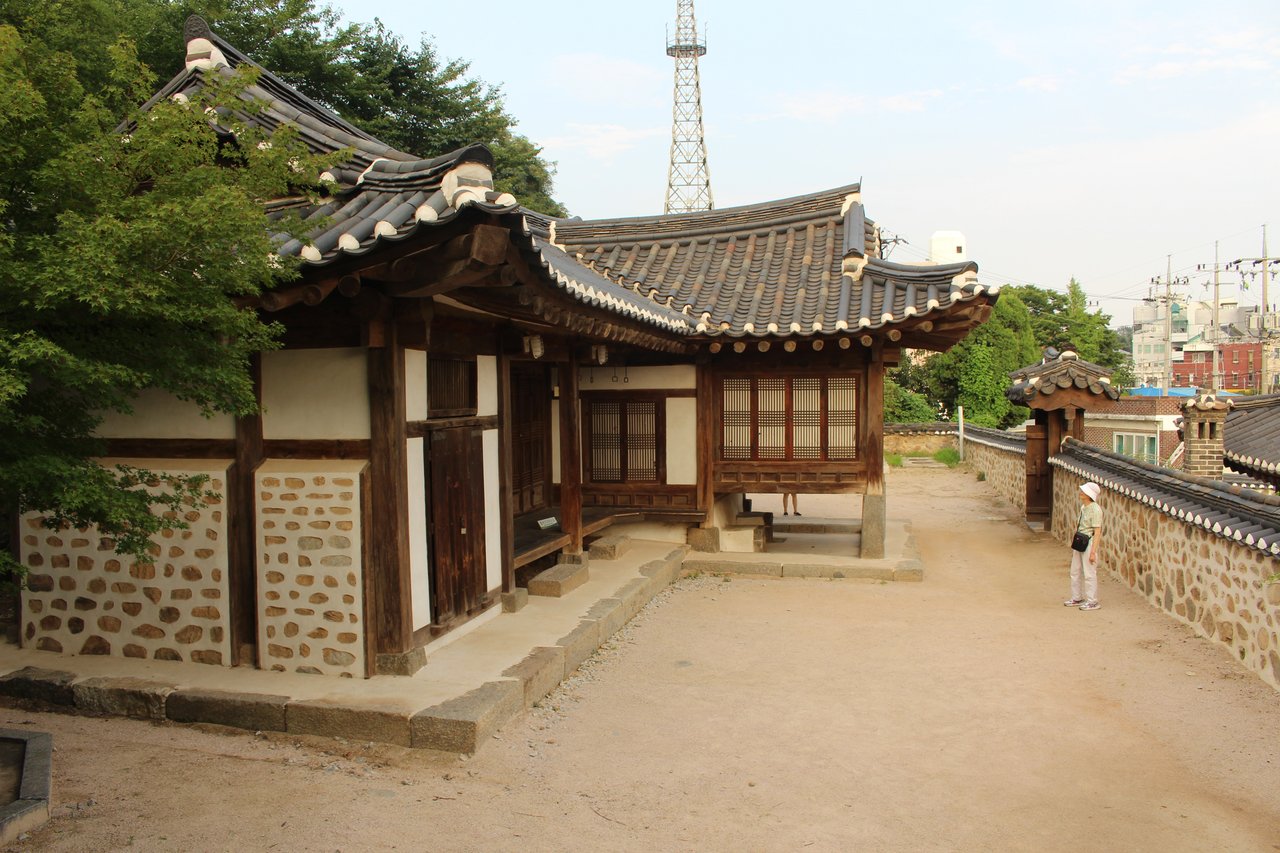 Kangwhado island and King Cheoljong