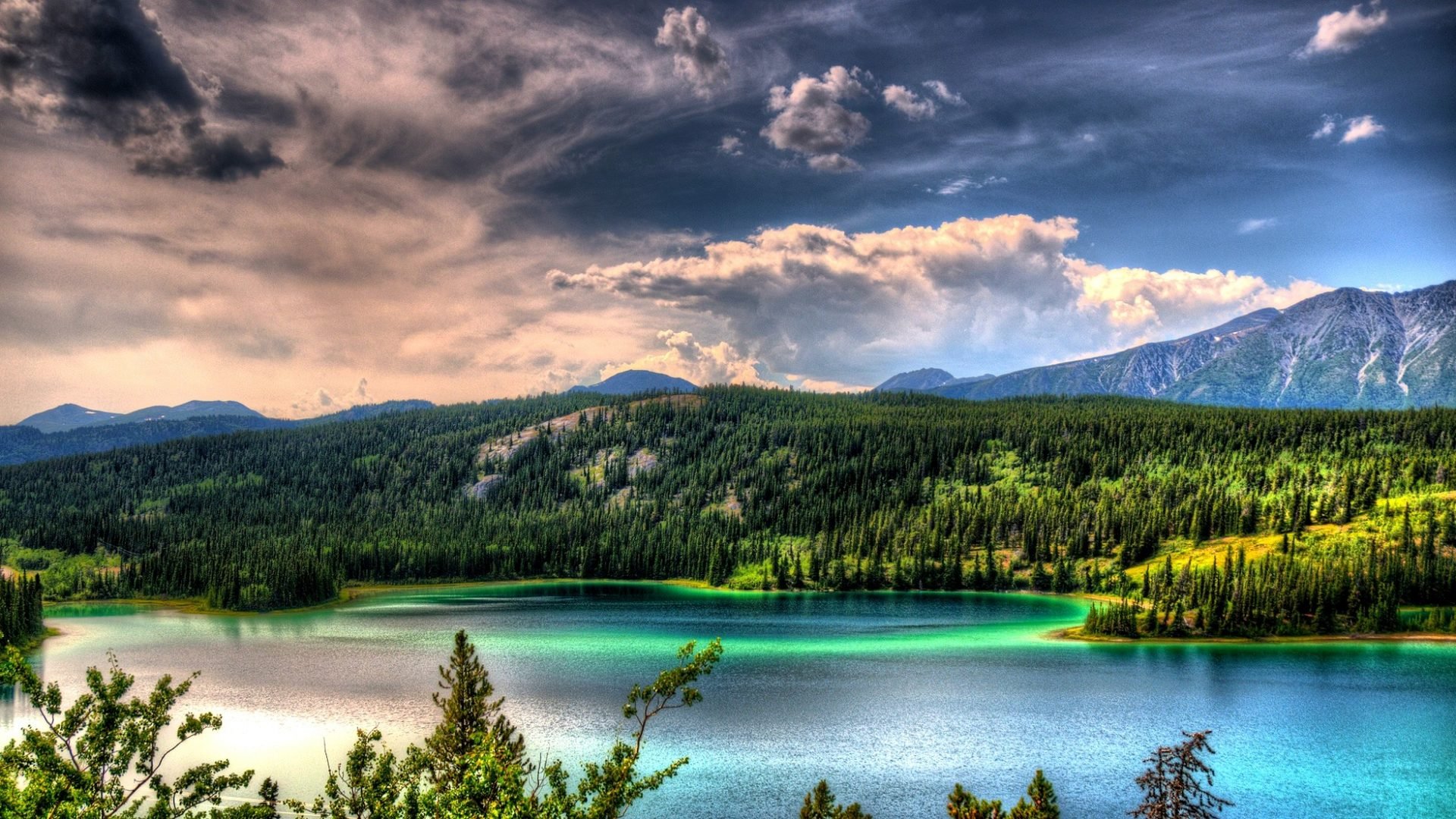 Incredible Landscape Wallpaper for Your Laptop