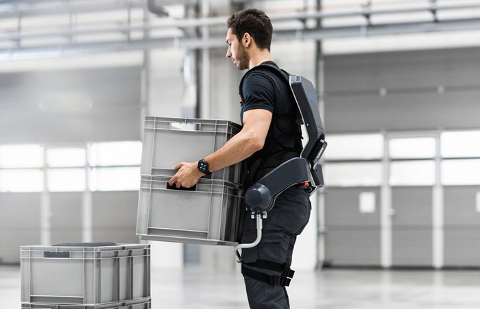 Cray X - The exoskeleton designed to help you lift heavy loads! | Steemhunt