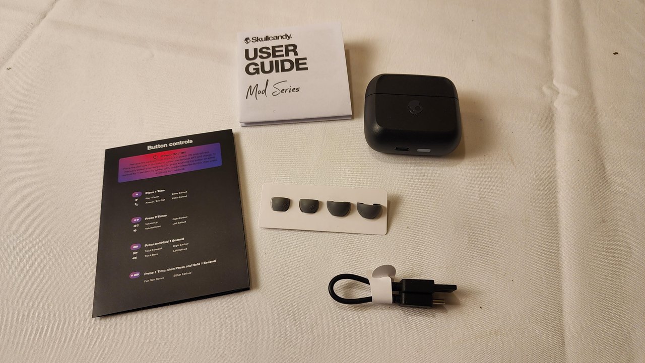 Best In-Ear Earbuds:Skullcandy mod true wireless earbuds review