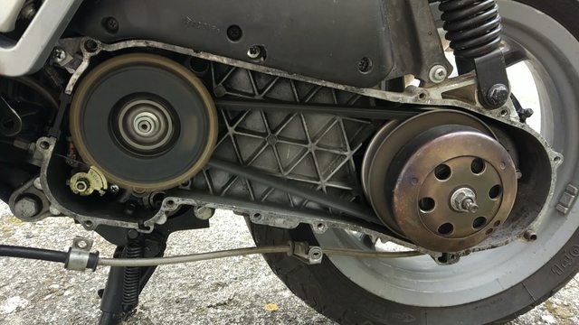 Tutorial: How to change Scooter variator - Scooter tuning - powered by ...