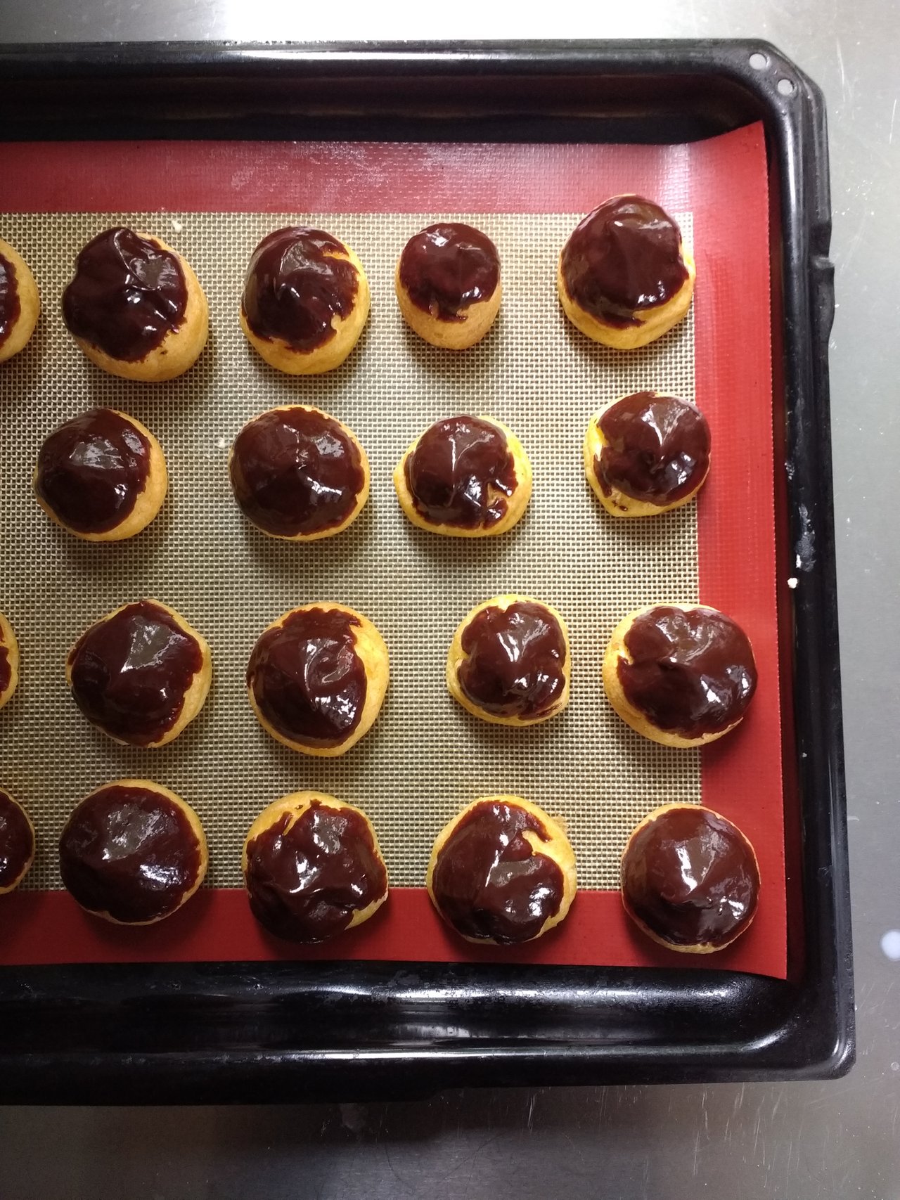 Sunday Baking: Religieuse with Chantilly and Chocolate (a French ...
