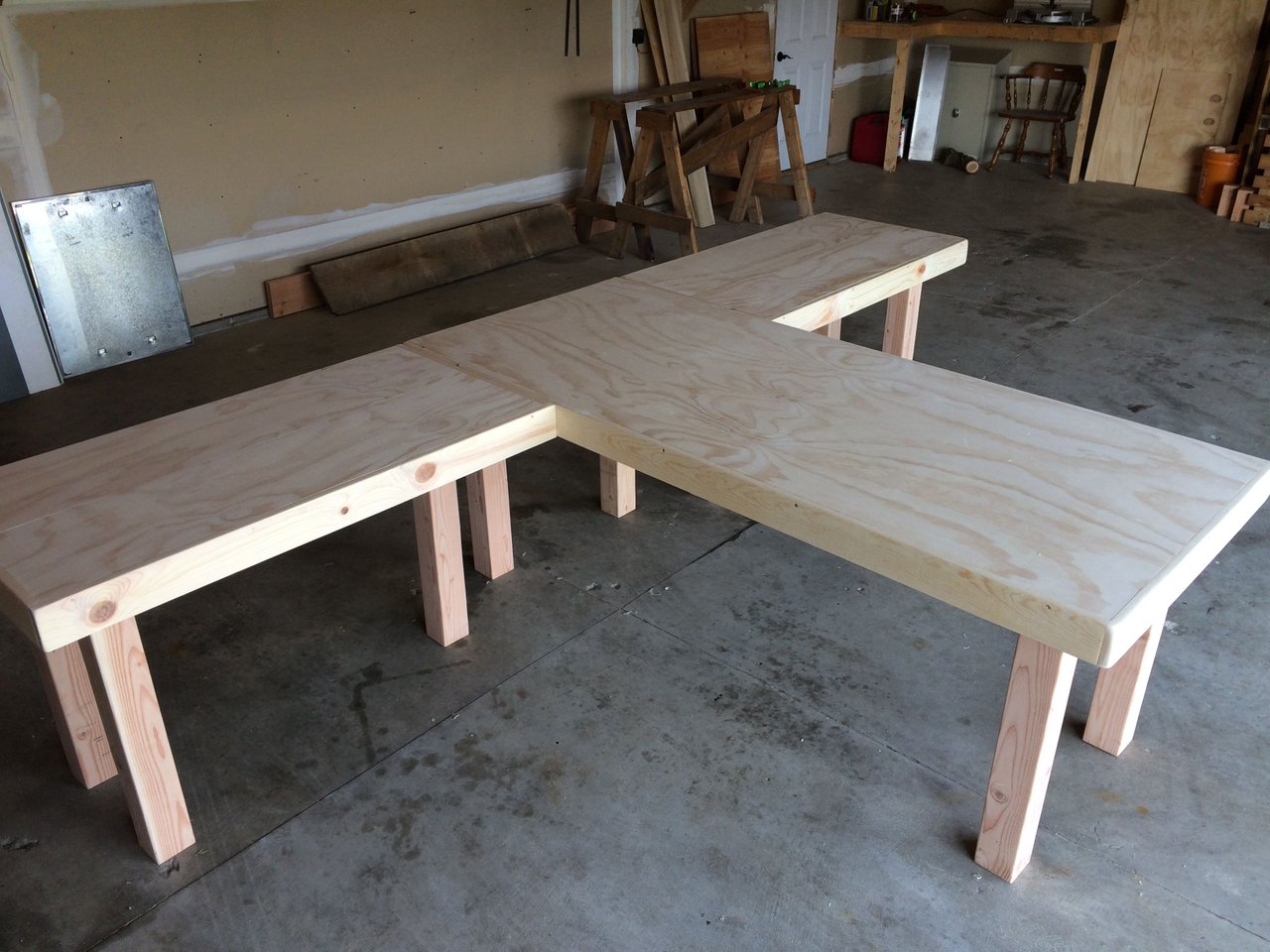 BUILDING A TWO PERSON DESK — Steemit