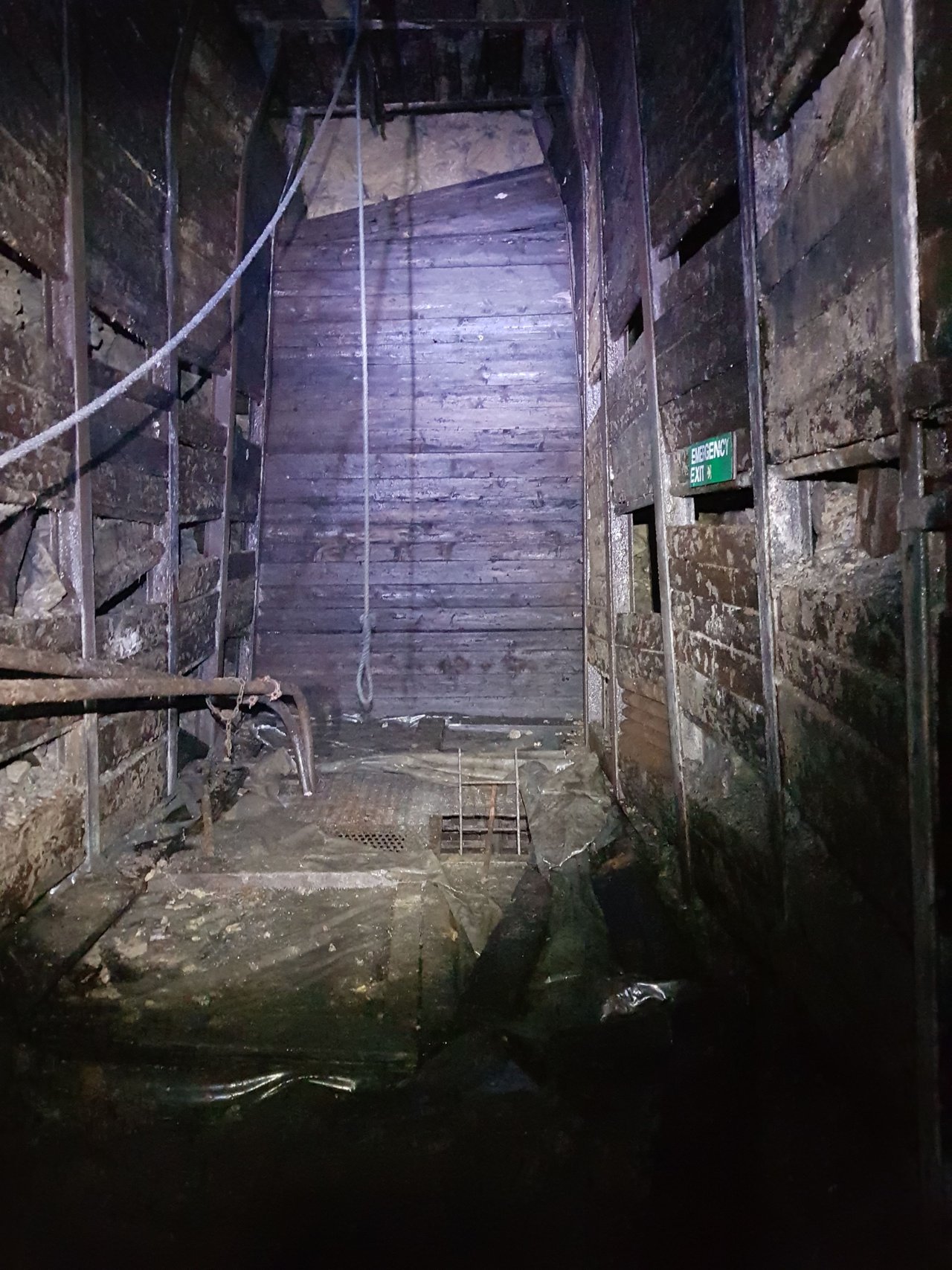 A trip into the dark damp depths of Watersaw Mine, Derbyshire. — Steemit