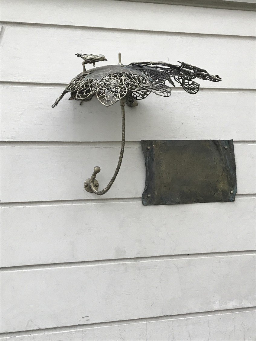 Funny monuments in Vilnius — Steemit