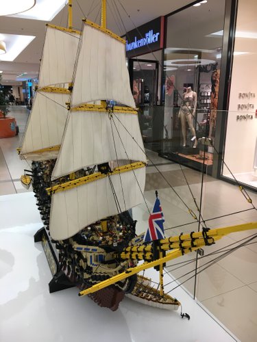 LEGO 3 - HMS Victory