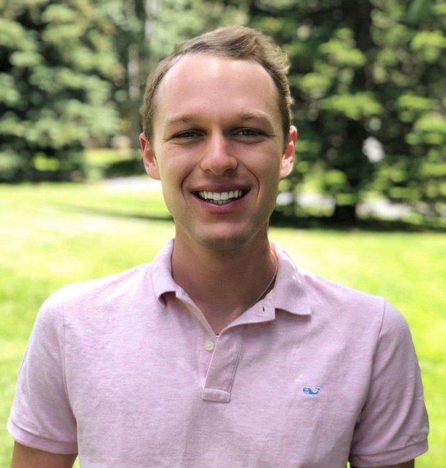 Meet the 21-Year-Old CEO Revolutionizing Luxury Air Travel — Steemit