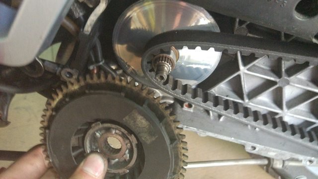 Tutorial: How to change Scooter variator - Scooter tuning - powered by ...