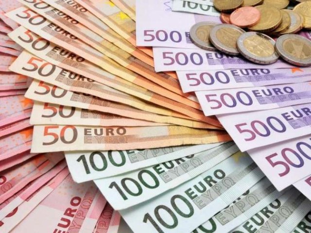 Cryptocurrency VS Fiat Money Steemit