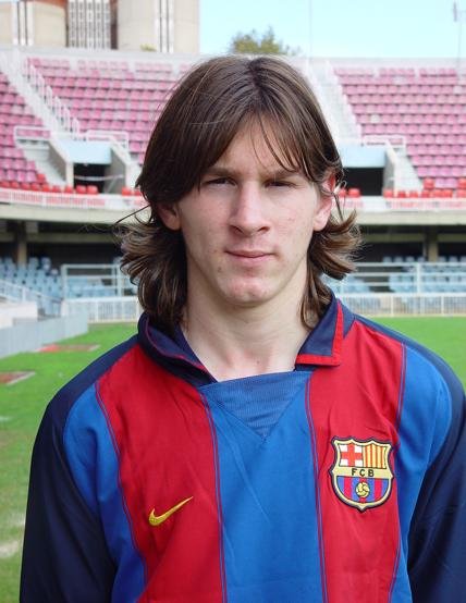 Born for football: Lionel Messi turns 30 — Steemit