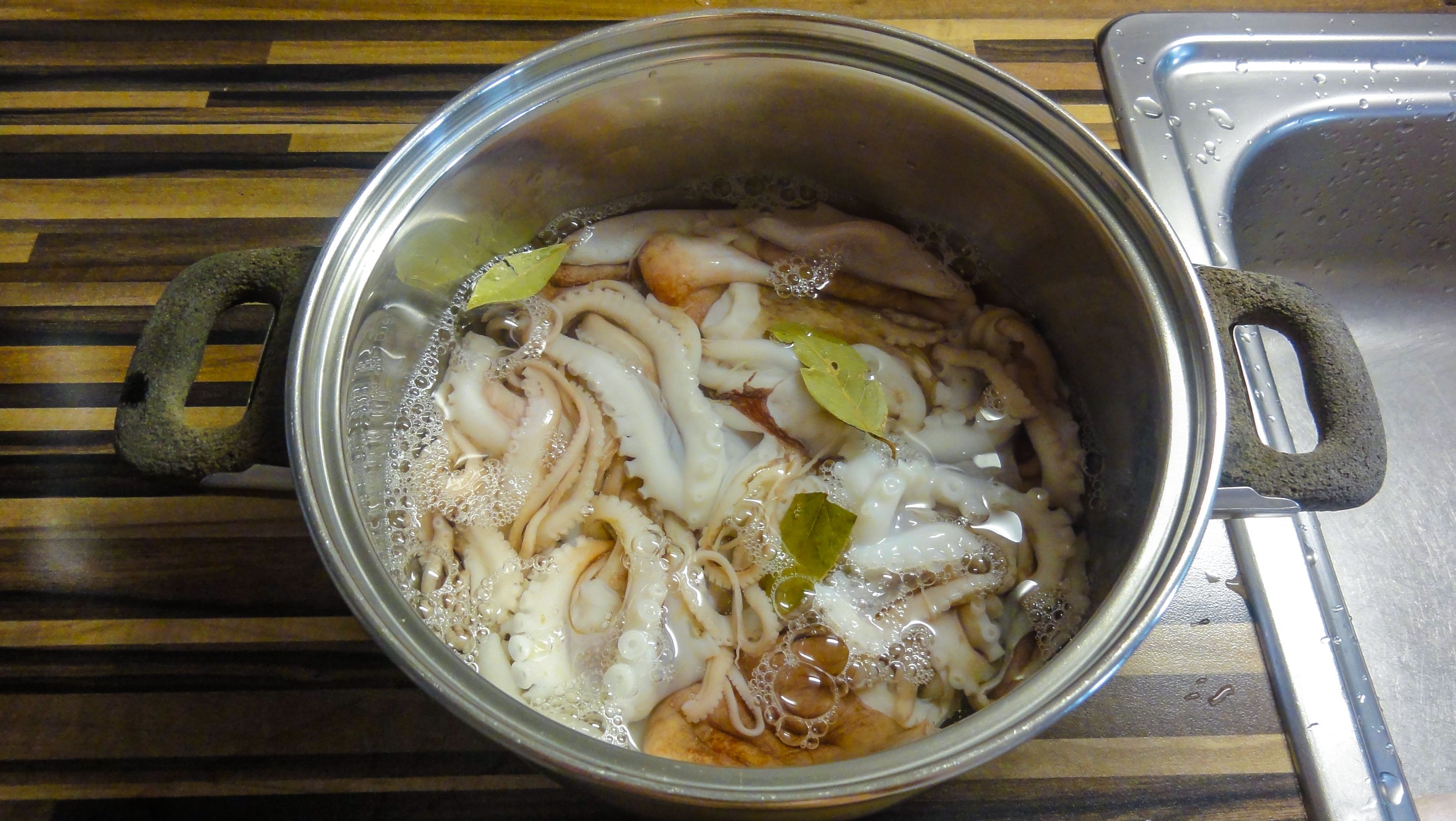 Recipe: Octopus in an oven - the only octopus recipe you'll ever need ...