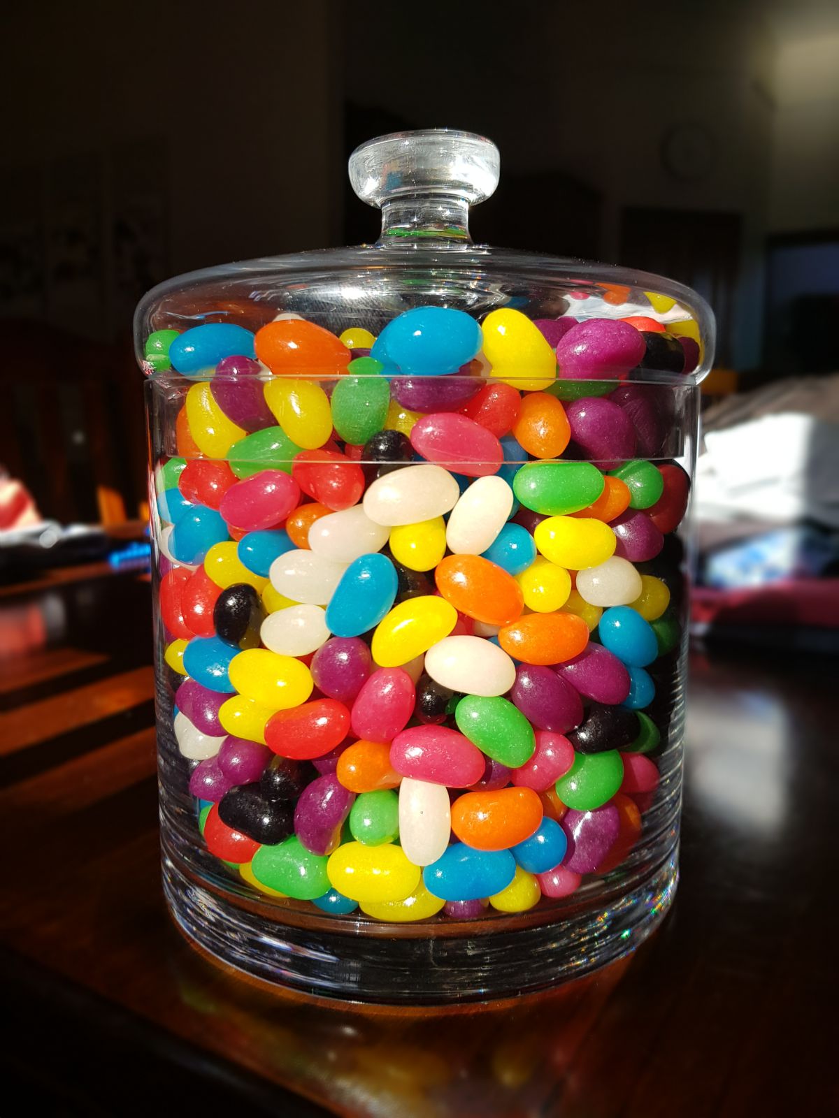 Last Chance To Guess How Many Jelly Beans Are In The Jar Steemit
